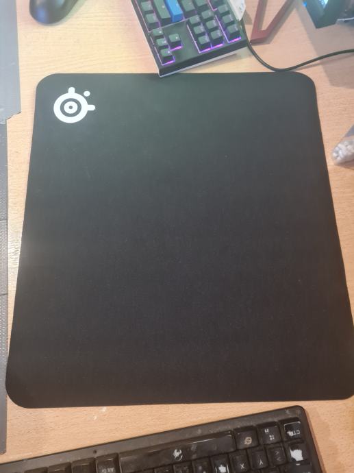 SteelSeries QcK+ L Novo