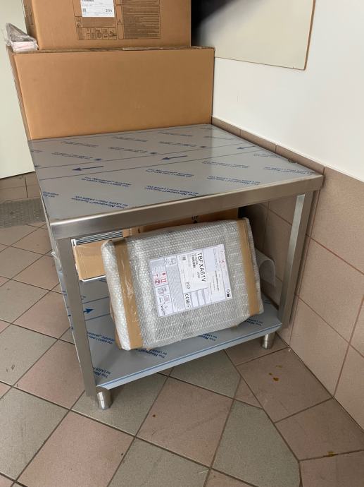 DELOVNI INOX PULT / BLOK MIZA