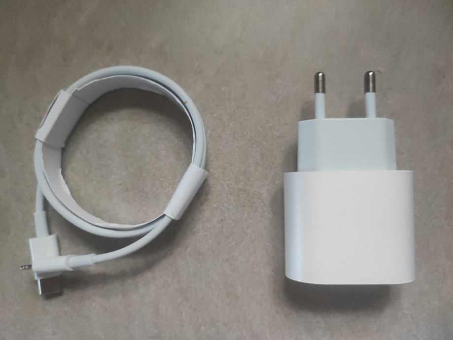 Hitri polnilec 20w Apple iPhone type C Lightning