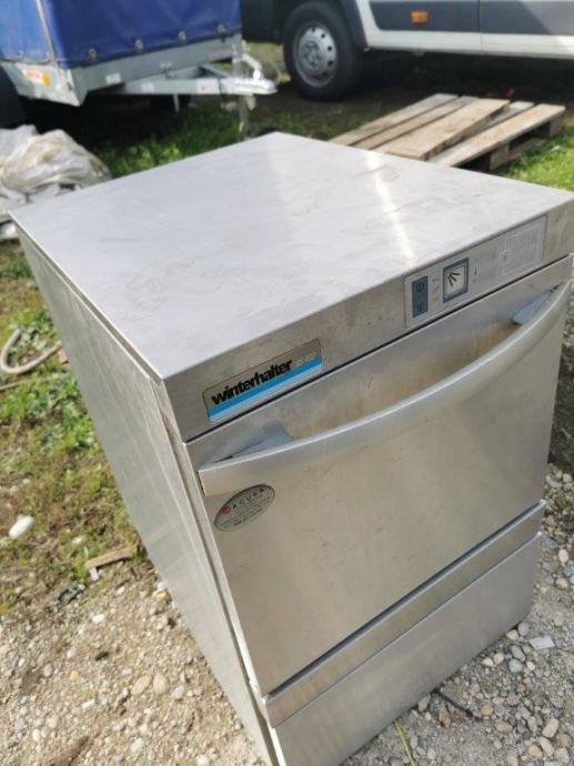 POMIVALNI STROJ ZA KOZARCE - WINTERHALTER GS 402 + MEHČALEC VODE