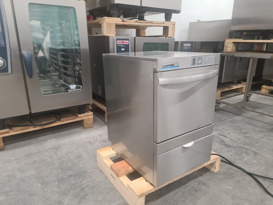 Pomivalni stroj Winterhalter GS 202 za kozaece
