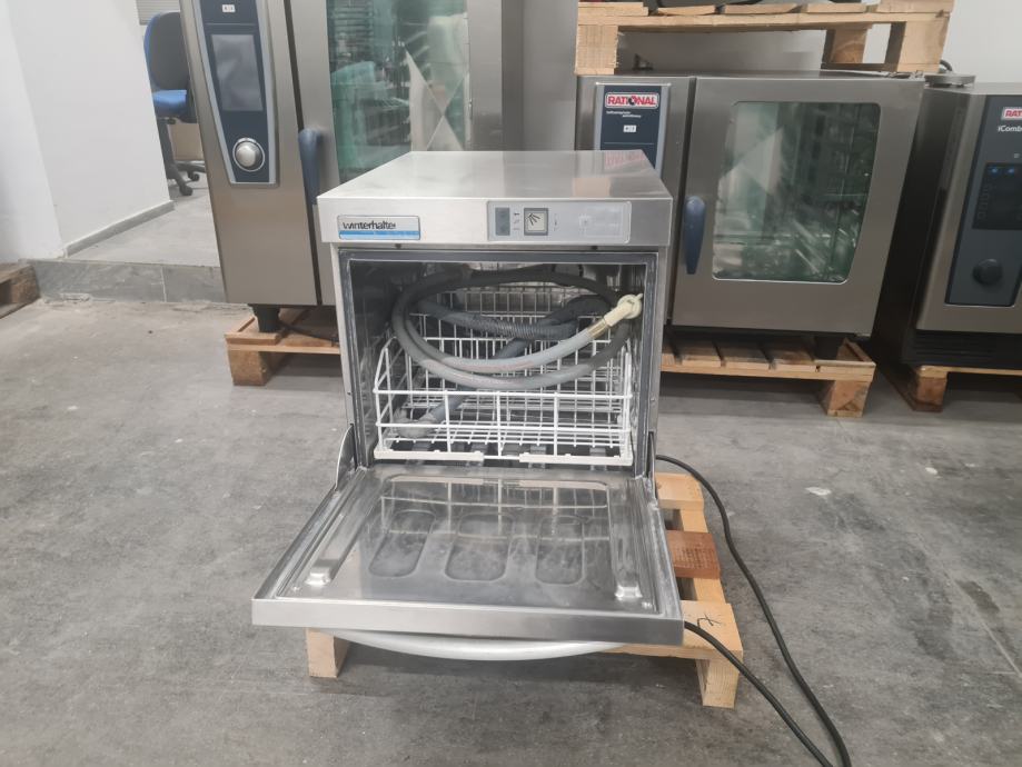 Pomivalni stroj Winterhalter GS 202 za kozaece