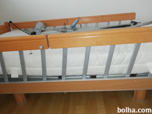 Nerabljena invalidska postelja