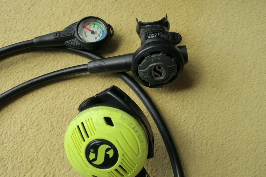 potapljaški regulator scubapro mk25 s550 r190