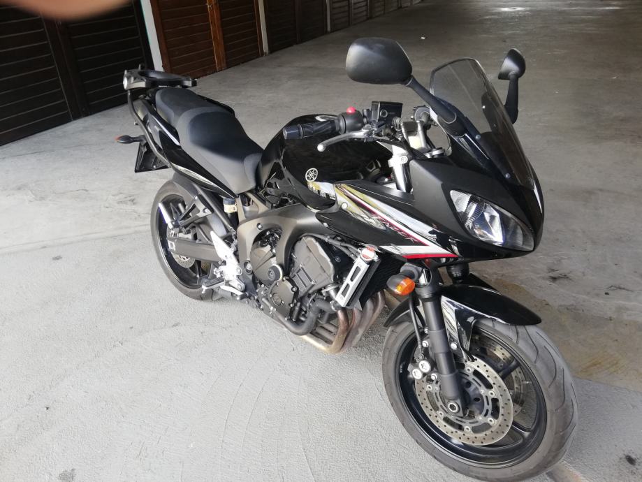 Yamaha Fz6 fazer s2 600 cm3, 2010 l.
