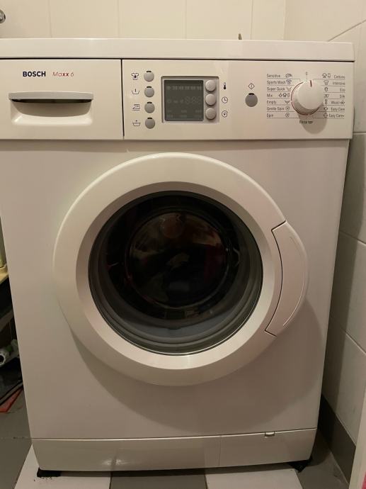 Pralni stroj BOSCH MAXX6 WAE24460BY