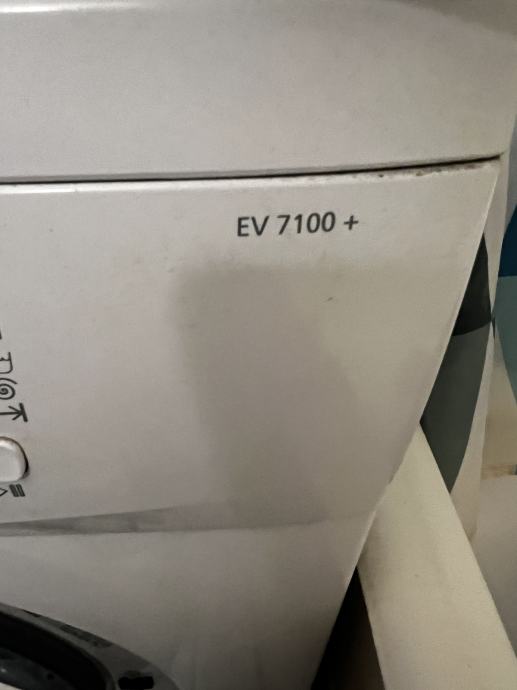 Prodam pralni stroj Candy EV7100+