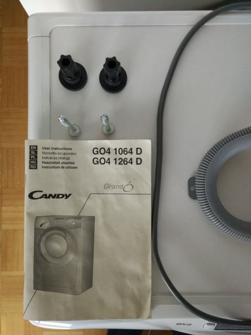 Prodamo pralni stroj CANDY GO4 1264 D, manjše globine, dobro ohranjen