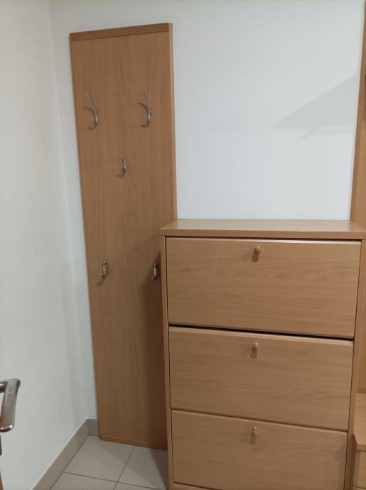 Predsoba, garderobna omara