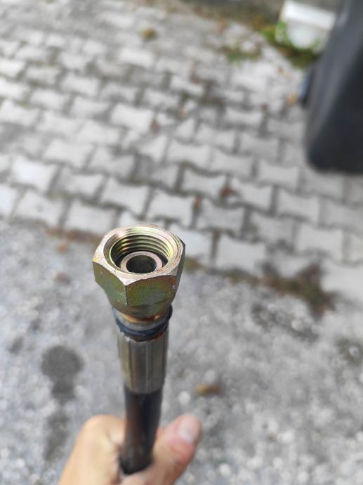 Nylaflow steelbraid Hidravlična cev 5/8 in 1/2 160 / 180 bar