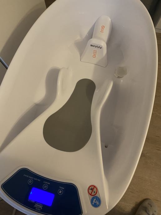 Aquascale banjica s stojalom