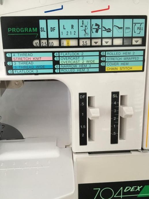 Overlock ELNA 704 DEX_ odlično ohranjen