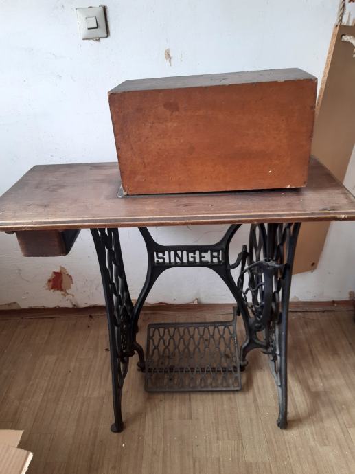 Sivalni stroj Singer