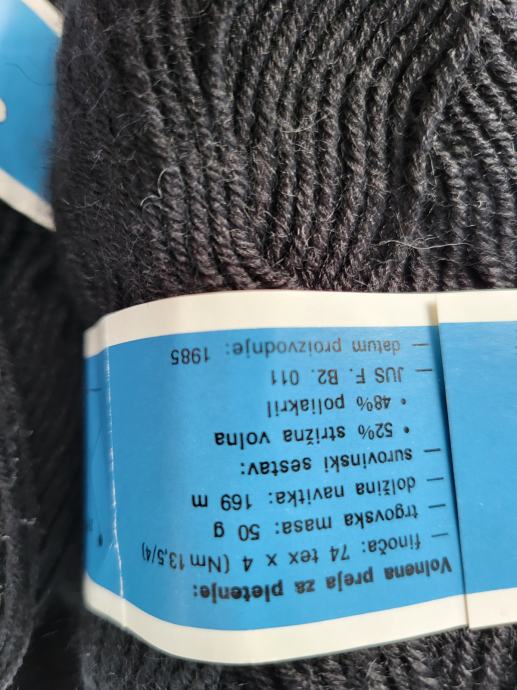 Volna 697g za ročno in strojno pletenje