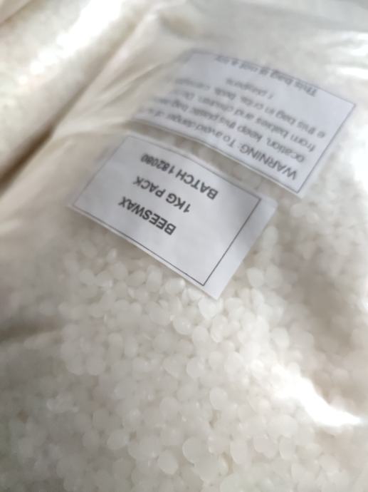 Čebelji vosek beljen, v granulah, 5kg