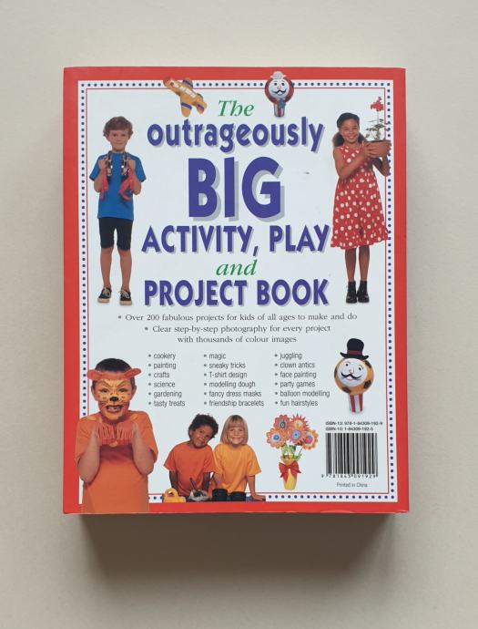 Knjiga: The Outrageously Big Activity, Play, and Project Book