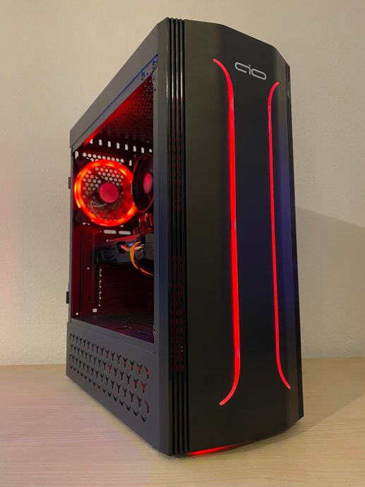 Odličen gaming pc Ryzen 1500X / GTX1050Ti 4Gb / 16Gb RAM /128SSD + 1Tb