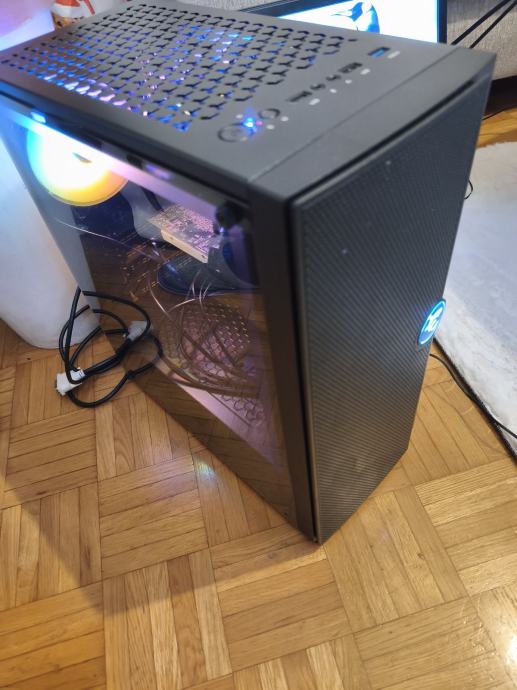 RYZEN 6x4.2GHz,24GB RAM,256GB SSD+1TB,R7 4GB HDMI,19LED,RGB-MEN