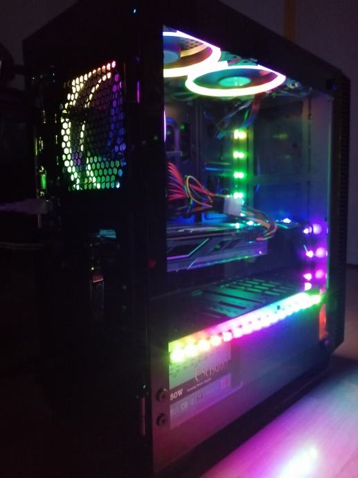 FORTNITE GAMER RGB *i5 6400, 12GB, SSD 250GB, HDD 1TB, R9 380 4GB