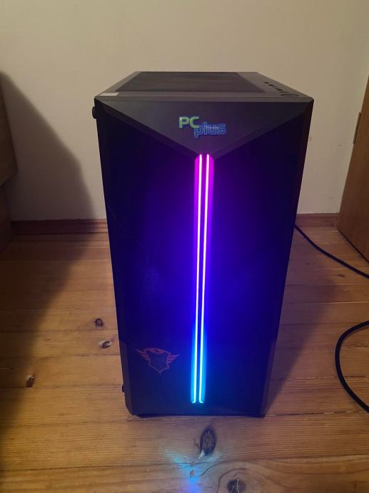 Gaming PC RGB i5 4590k, 16GB ram, RX 580 8GB, SSD