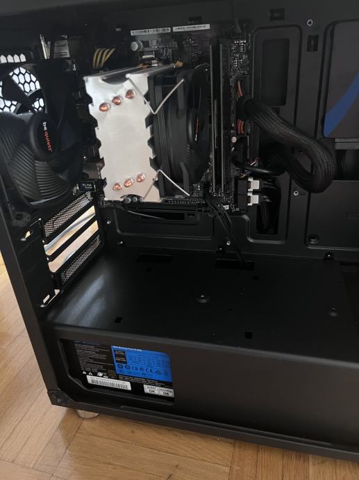 Namizni računalnik i5