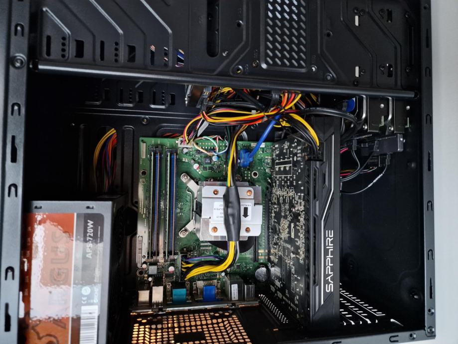 Budget gaming PC i7-4770 / RX 470 8 GB / 24 GB RAM/624GB SSD/3TB HDD