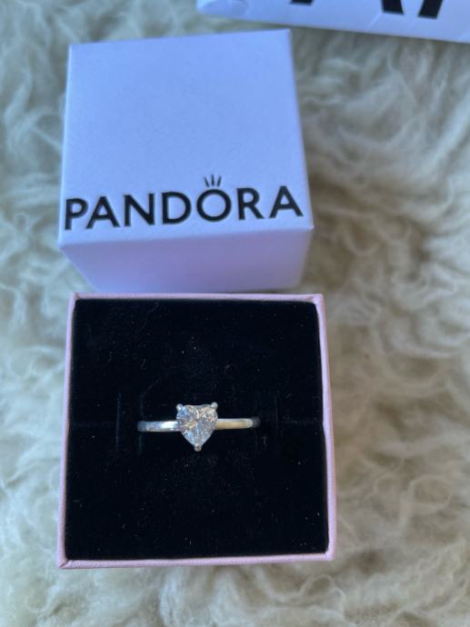 Pandorin prstan