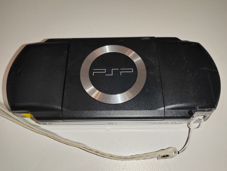 Igralna konzola Sony PSP PlayStation Portable 1001
