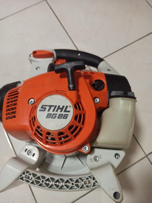 Pihalnik listja STIHL BG 86