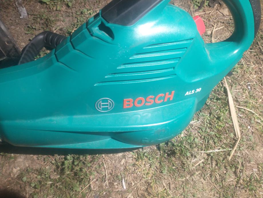 puhalnik listja listje bosch