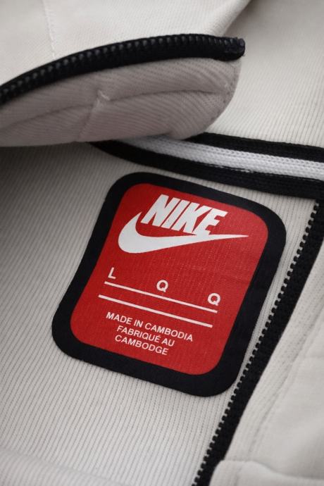 Nike Tech Fleece *LIMITED EDITION* – črno/bež – M