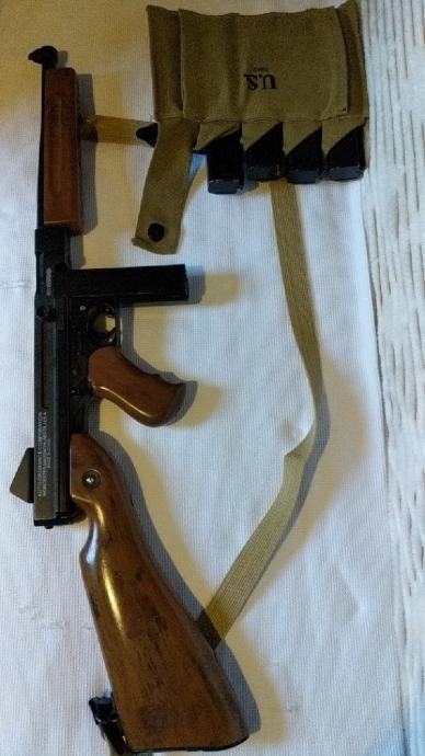 Cyber gun M1A1 Thompson