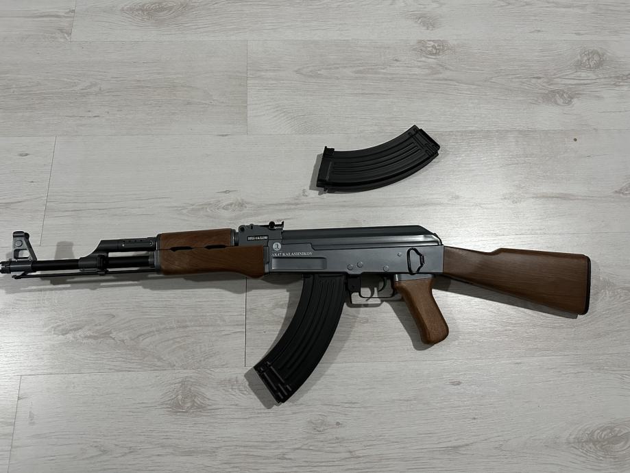 Puška AEG AK46