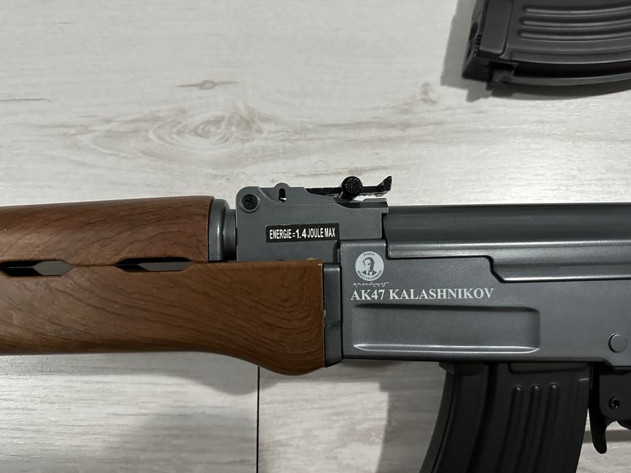 Puška AEG AK46