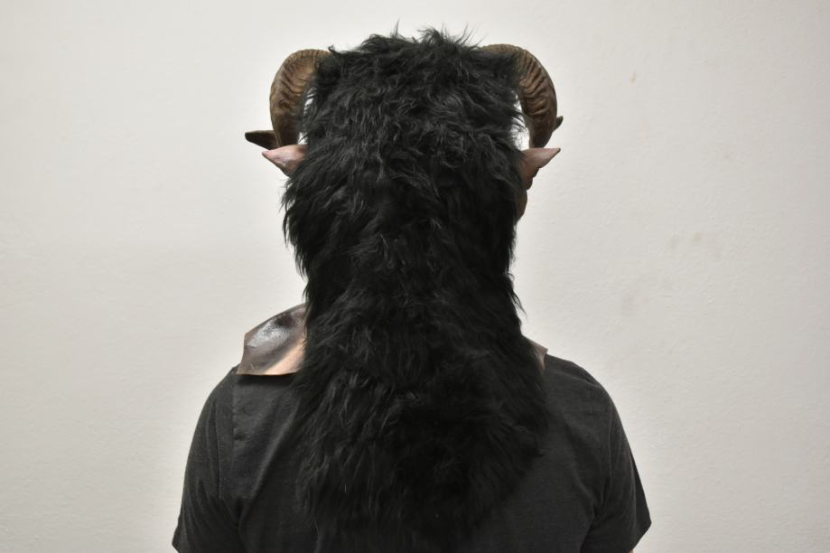 Maska Parkelj Krampus Hudobna Svinja
