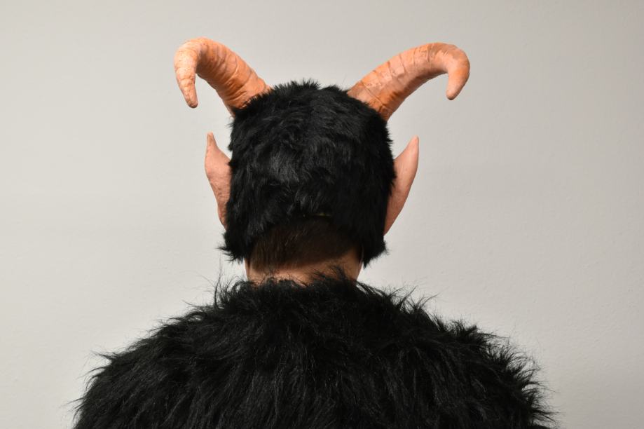 Maska Parkelj Krampus Kozel svetli