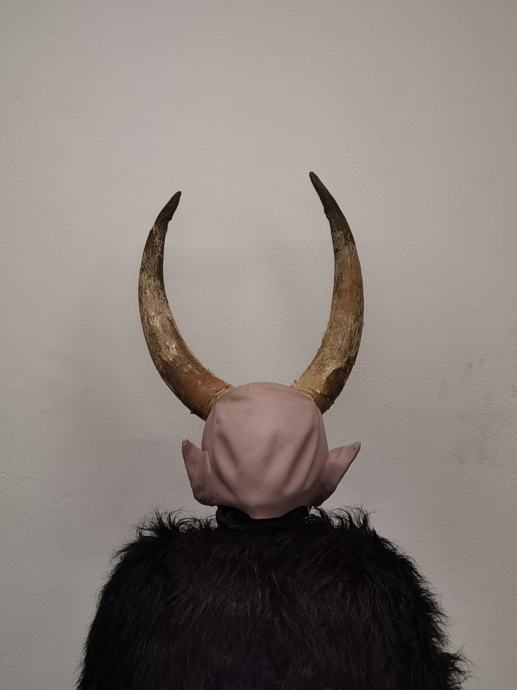 Maska Parkelj Krampus Rogovilc