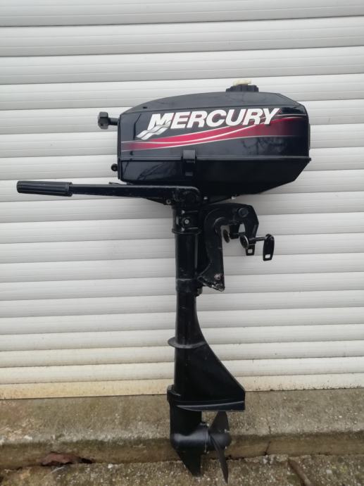 izvenkrmni motor Mercury 2.5