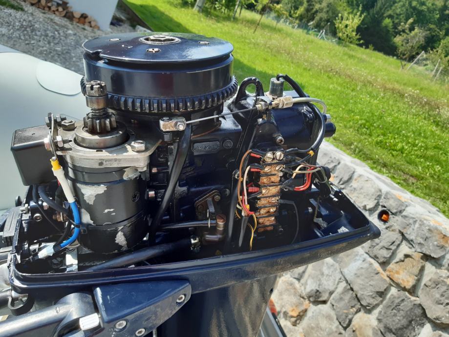 Motor za čoln gumenjak Tomos T18, elektro vžig, komande, volan-odličen
