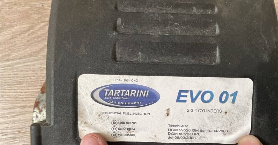 110R-005785 - TARTARINI EVO MOTORNI RAČUNALNIK EVO ECU CPU MODUL BMW
