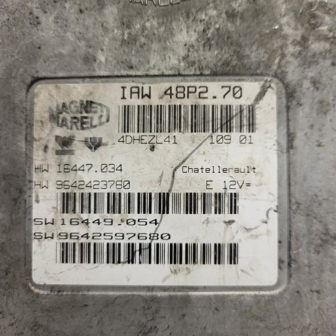 PEUGEOT 206 ECU / IAW 48P2.70 / 9642597680 / 9642423780 / MAGNETI MARE