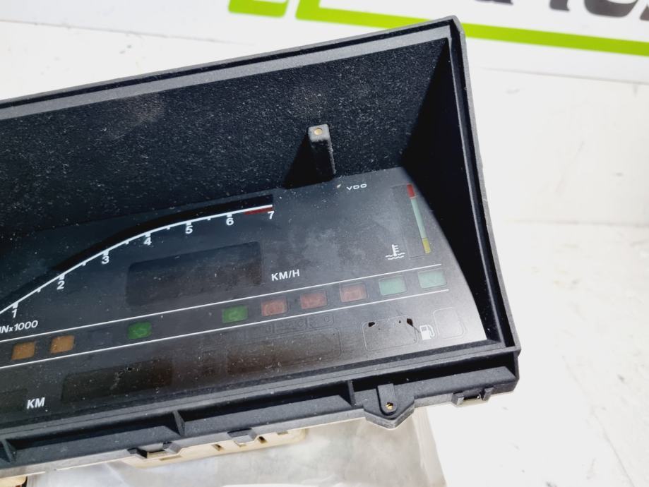 Vw Golf 2 GTI rally digifiz kilometer ura 993709141
