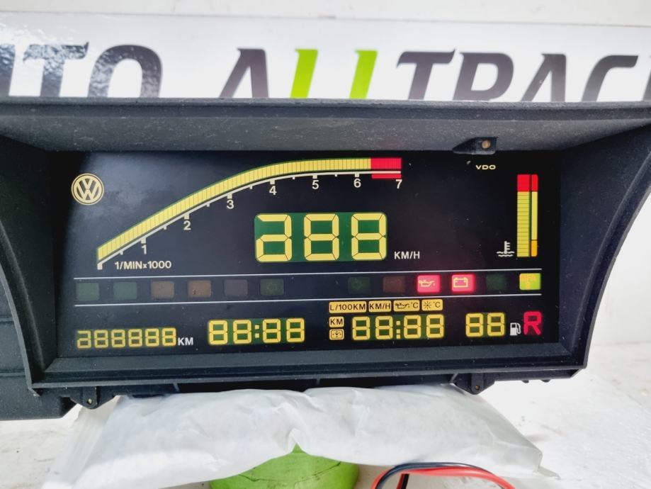 Vw Golf 2 GTI rally digifiz kilometer ura 993709141