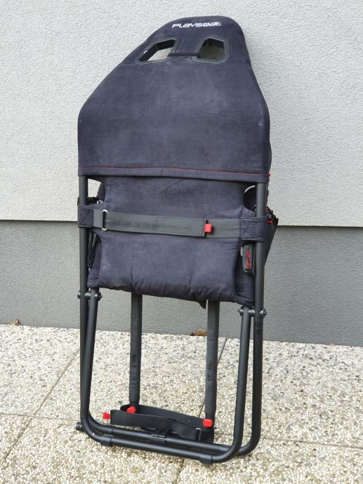 Playseat Challenger stol za igranje igric