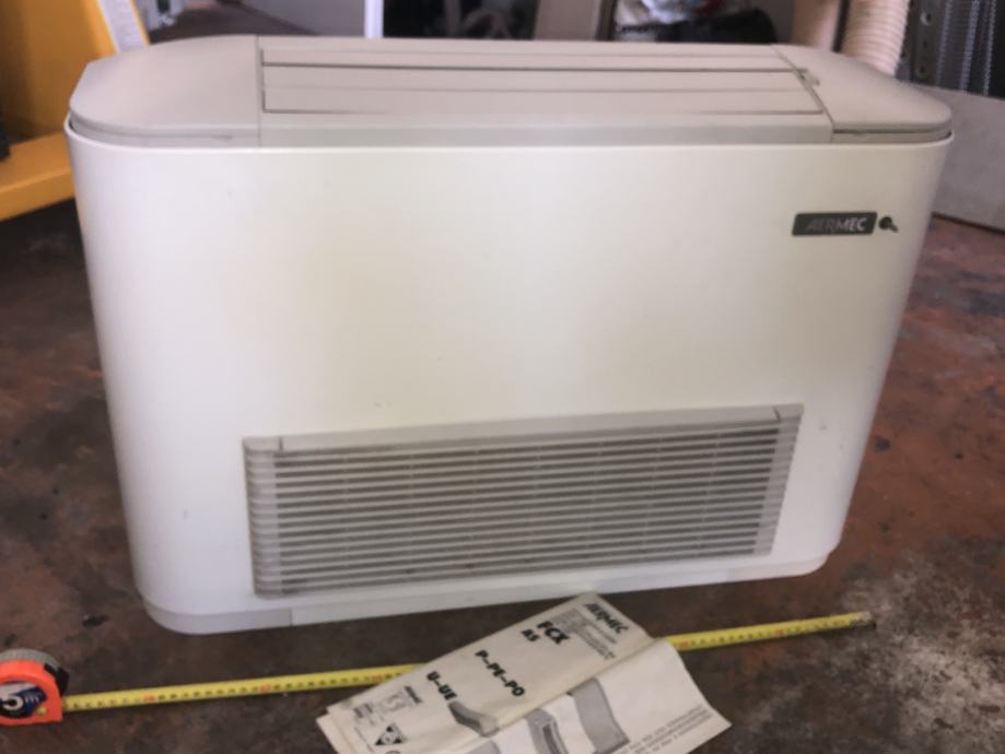 Aermec FCX22U ventilacijski grelno/hladilni konvektor