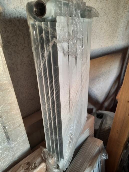 Aklimat radiatorji