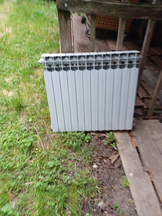 Aluminijasti radiatorji