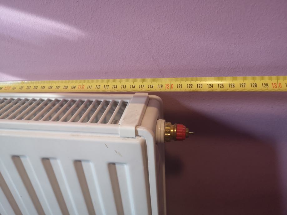Radiator 120 x 60 cm s termostatskim ventilom