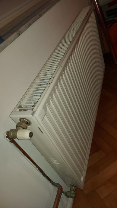 Radiator 120 x 60 x 10 cm 30 € Škofja Loka