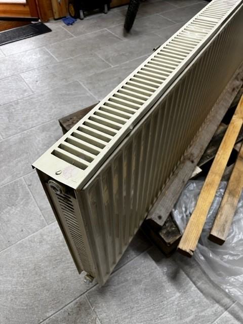 Radiator ploščati 500 x 1800